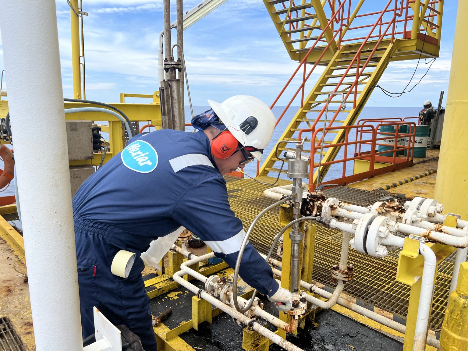 Trading & Services - Hextar Secadyme